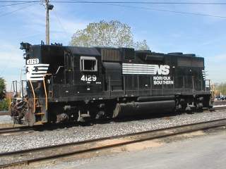 EMD GP38AC