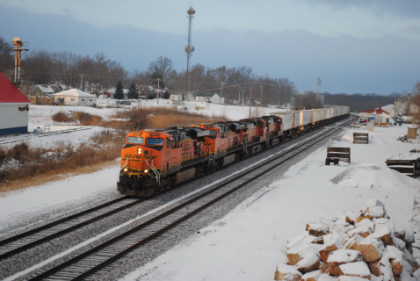 BNSF 7637 East.