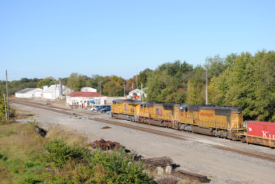 Next, BNSF 7557 West went through.