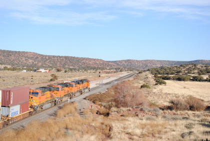 BNSF 6605 East passing our photo location. We returned to the car and drove east to our next stop.