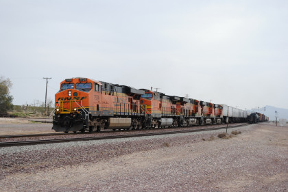 BNSF 7524 East.