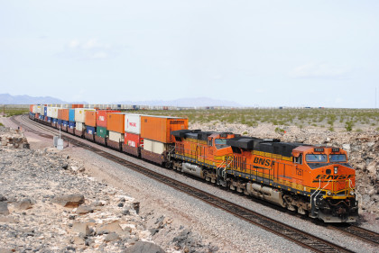 BNSF 6633 West. From here we headed east.