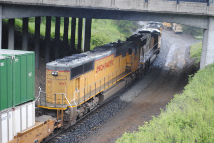 Union Pacific 4934 West climbing towards Mecham. I followed Bob to our next photo location.