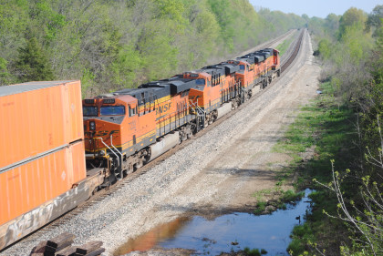 BNSF 7581 East.