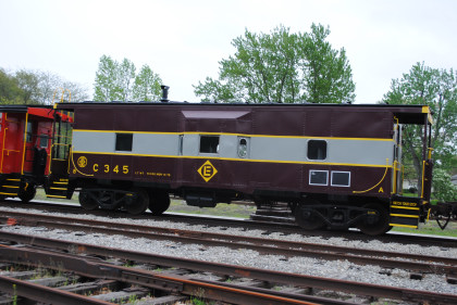 Erie-Lackawanna caboose C345, ex. Conrail 21139 1976, exx. Erie-Lackawanna C345 1960, nee Erie ...