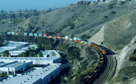 BNSF 7058 East came by next.