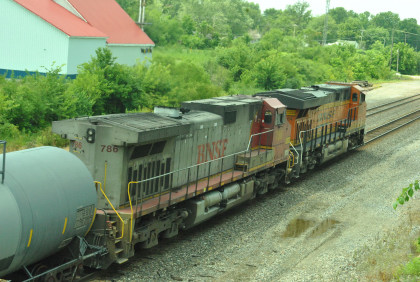 BNSF 8164 West was next by my location.