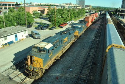 CSX 3123 East near Nashville Union Station at the crew change point.