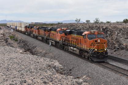 BNSF 7882 East.