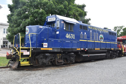 Georgia Northeastern GP9R 4631, ex. Georgia Northwestern 4631, exx. Progress Rail 4631, exxx ...