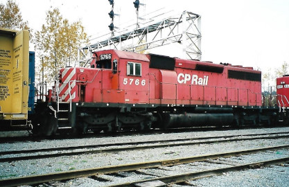 Canadian Pacific SD40-2 5766 brought up the rear of this colourful freight on November 14 th , 1999.