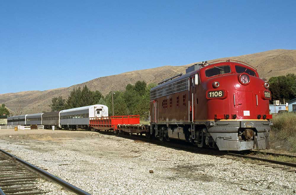 Oregon Eastern Railroad #2072