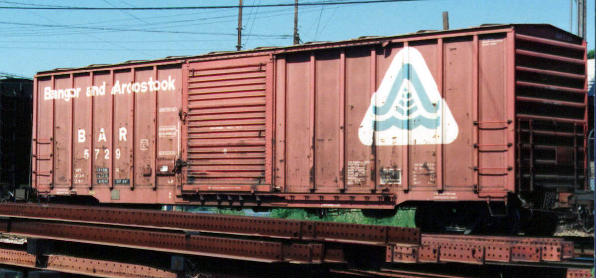 bar 5729 50' boxcar