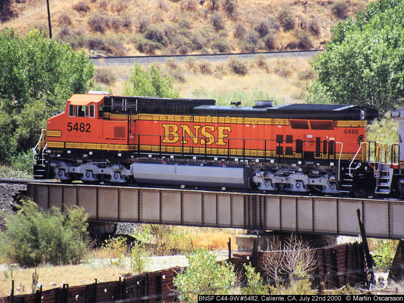 BNSF #5482