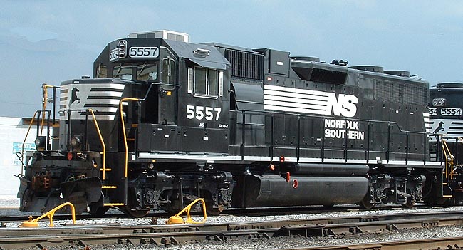 SD40-2 6073-6207