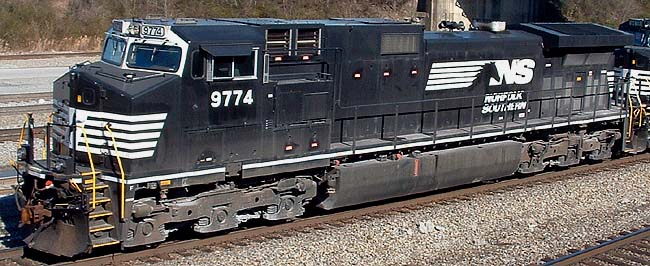 Use the buttons below to view more photo`s on the on the Web site.