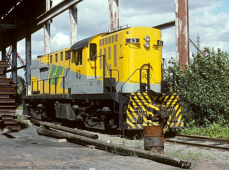 43 (ex CN 3124) freshly painted for Century Locomotive Parts for lease to R-S. RS-18 MLW 83189 ...