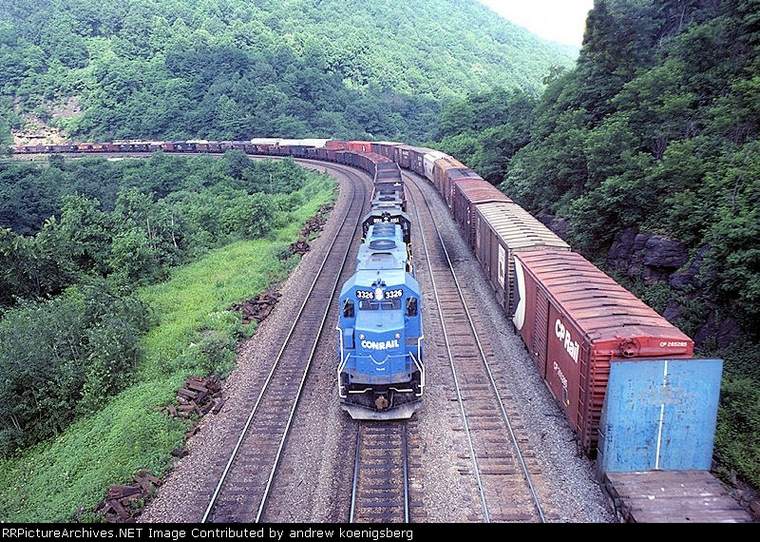 2205 ex NS 3027 nee CR 3326