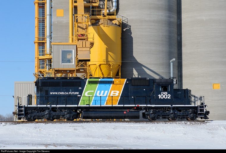 CWB 1002 acq. ?/2015 SD40-2 ex HLCX 6217 nee QNS&L 242 GMD A2850 3/1973 Bloom, February 28, 2016