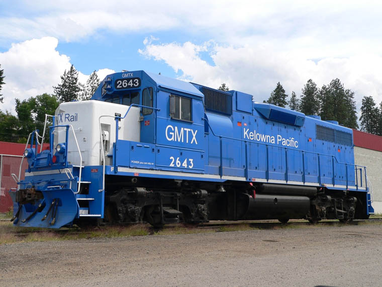 GMTX 2643 General Motors leased to Kelowna Pacific. (Ex LLPX 2037 GP38AC ex CSXT 2132 nee L&N 4002)