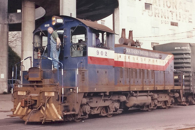 SRY 902 New Westminster February 1992 Doug Sanford/Mark Forseille Collection