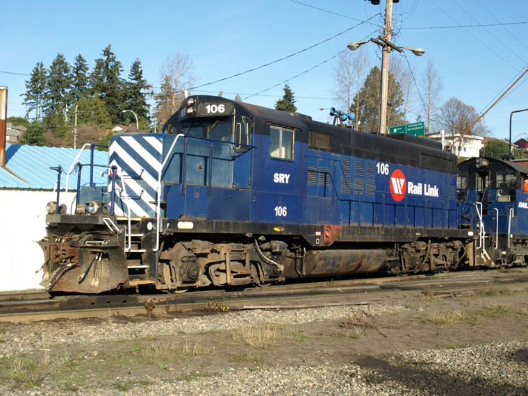 SRY 106 transfer 2008 MRL 106 ex BN 1931 nee NP 352. GP9 EMD 24021 1/1958 New Westminster Dec. 2 ...