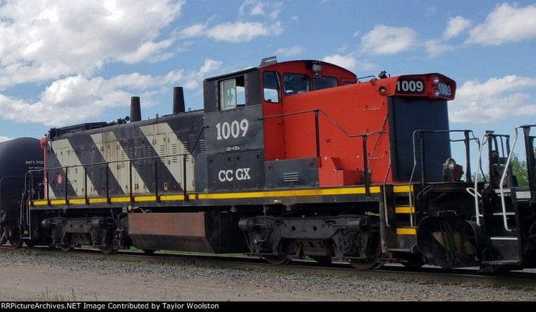Closeup of 1009 acq. 10/2018 (ex CN 1401 nee 1916) GMD1 GMD A1590 1/1959