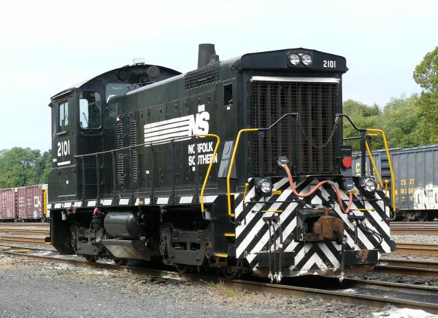 and NS 2107 in Conrail Quality.