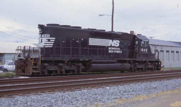 Mobile, Al; March 1998.