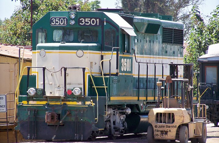 ©John Barnhill--Fillmore,CA--Aug. 24, 2011