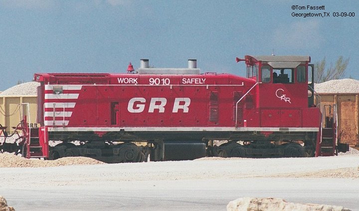 ©Tom Fassett--Georgetown,TX--March 09, 2000