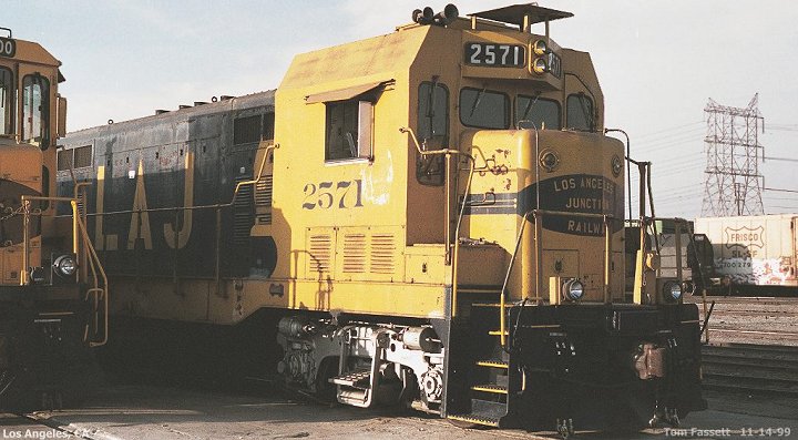 ©Tom Fassett--Los Angeles,CA--Nov. 14, 1999