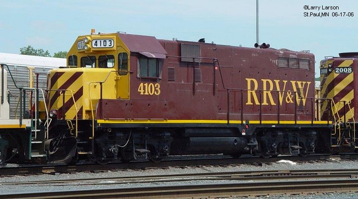 ©Larry Larson--St.Paul,MN--June 17, 2006