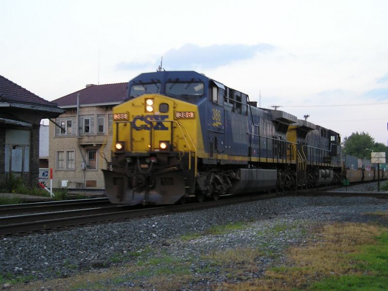 Downsized Image [csx386.jpg - 130kB]