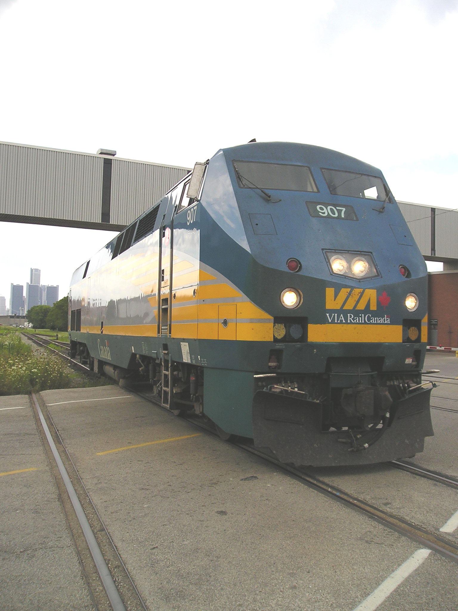 Downsized Image [via907dy.jpg - 412kB]