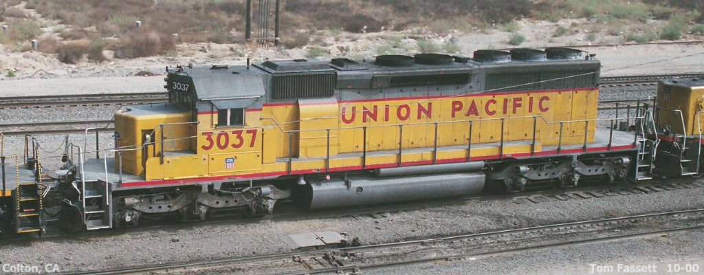 UP3037 SD40-2