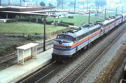 Amtrak E9A Locomotives - Cleveland Amtrak Station (1979)